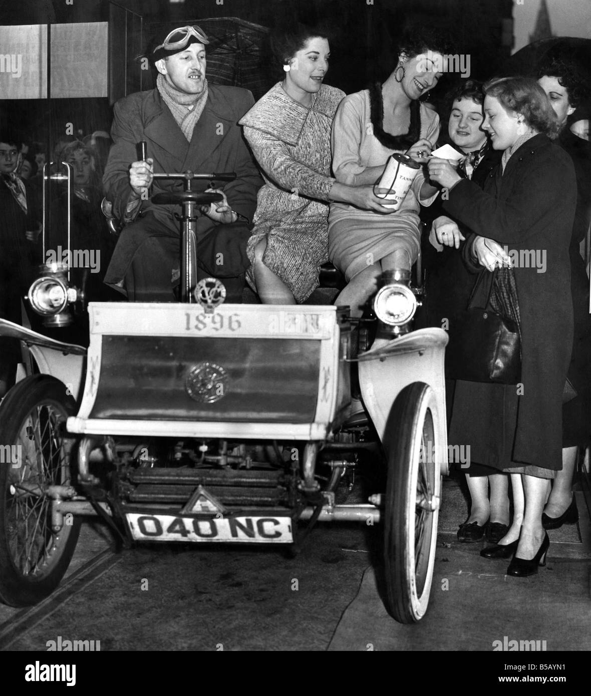 Tanner sisters hi-res stock photography and images - Alamy