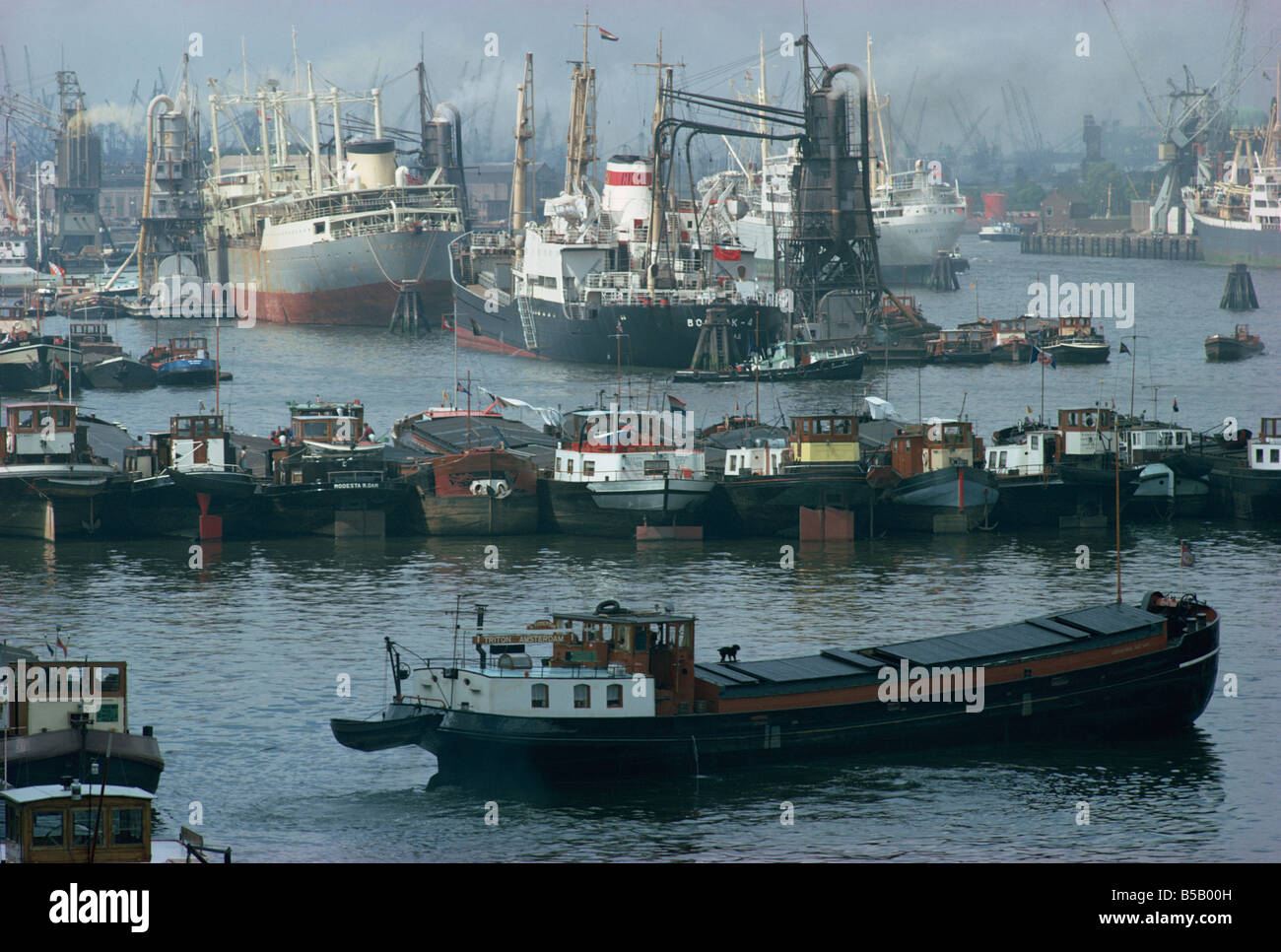 Rotterdam location hi-res stock photography and images - Alamy