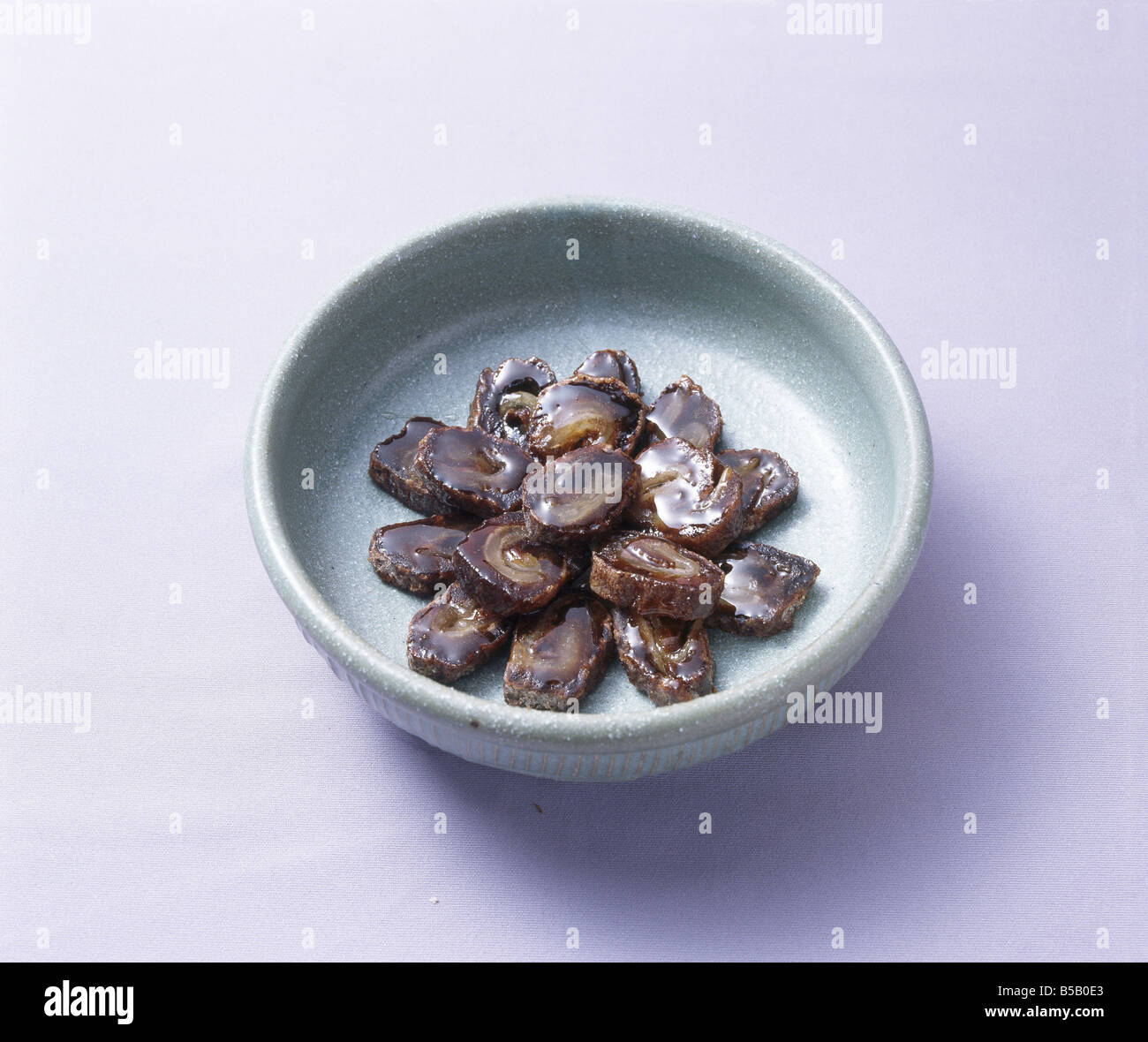 Cuttlefish cake hi-res stock photography and images - Alamy