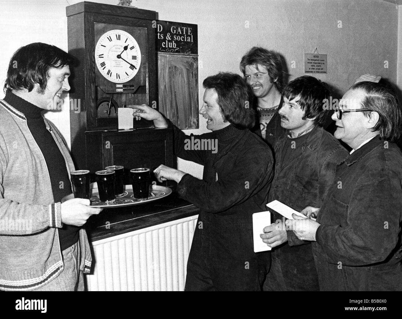Clocking in clock Black and White Stock Photos & Images - Alamy