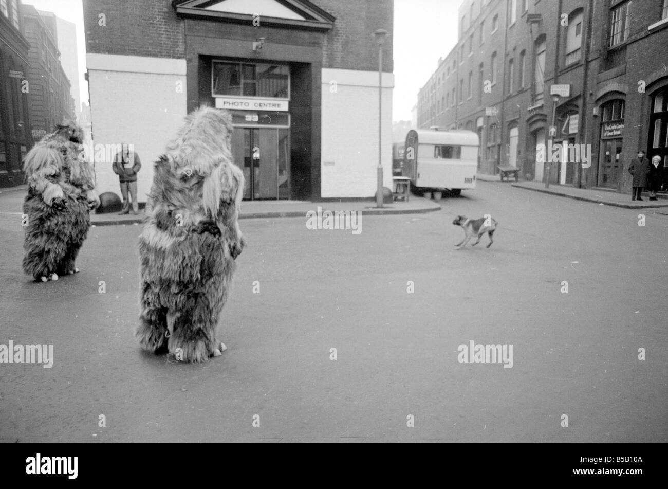 The Yeti Mark two - seven foot tall monsters with light eyes ...