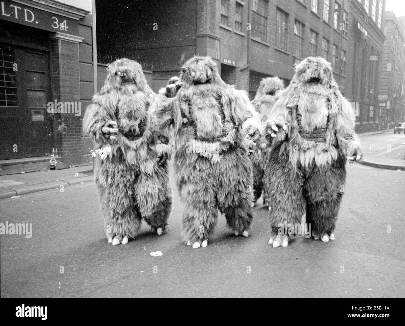 The Yeti Mark two - seven foot tall monsters with light eyes ...