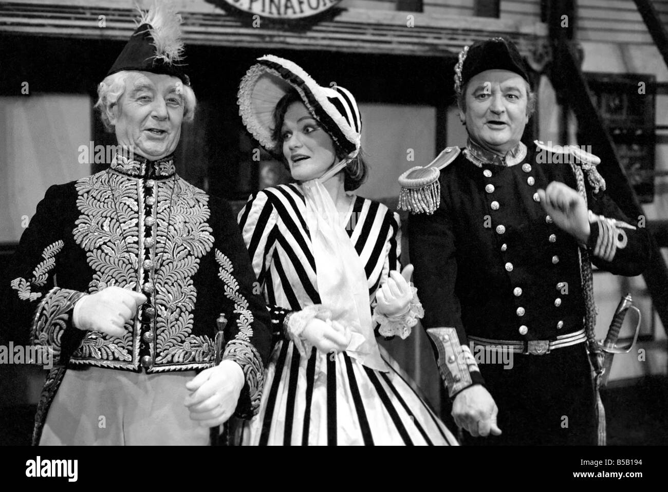 Famous comic hi-res stock photography and images - Alamy