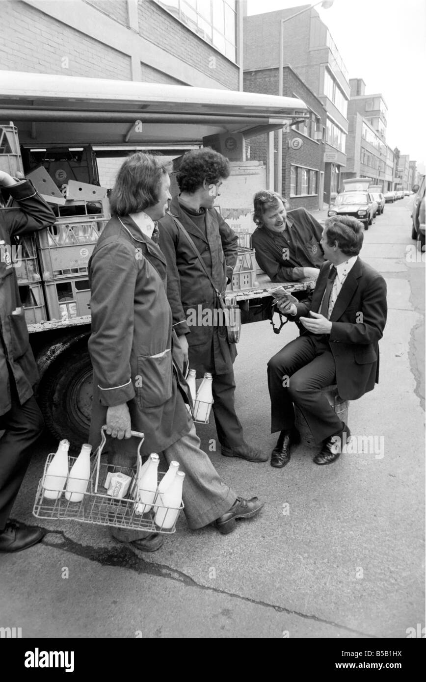 Milkman 1970s hi-res stock photography and images - Alamy
