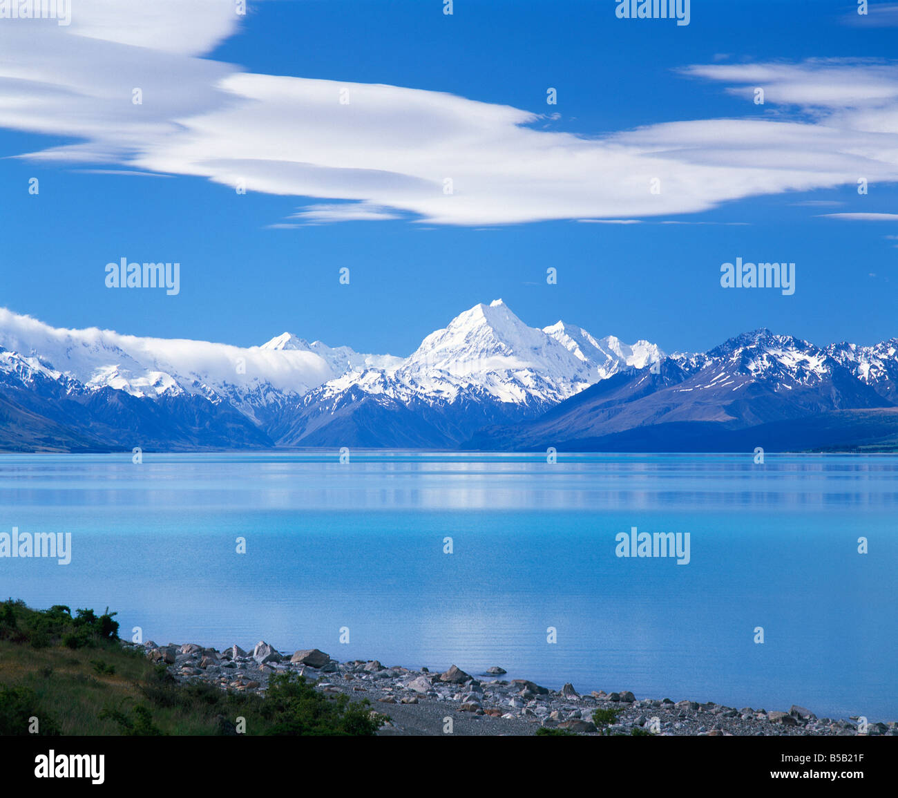 Mount Cook (Aoraki), Mount Cook National Park, Southern Alps, Mackenzie ...