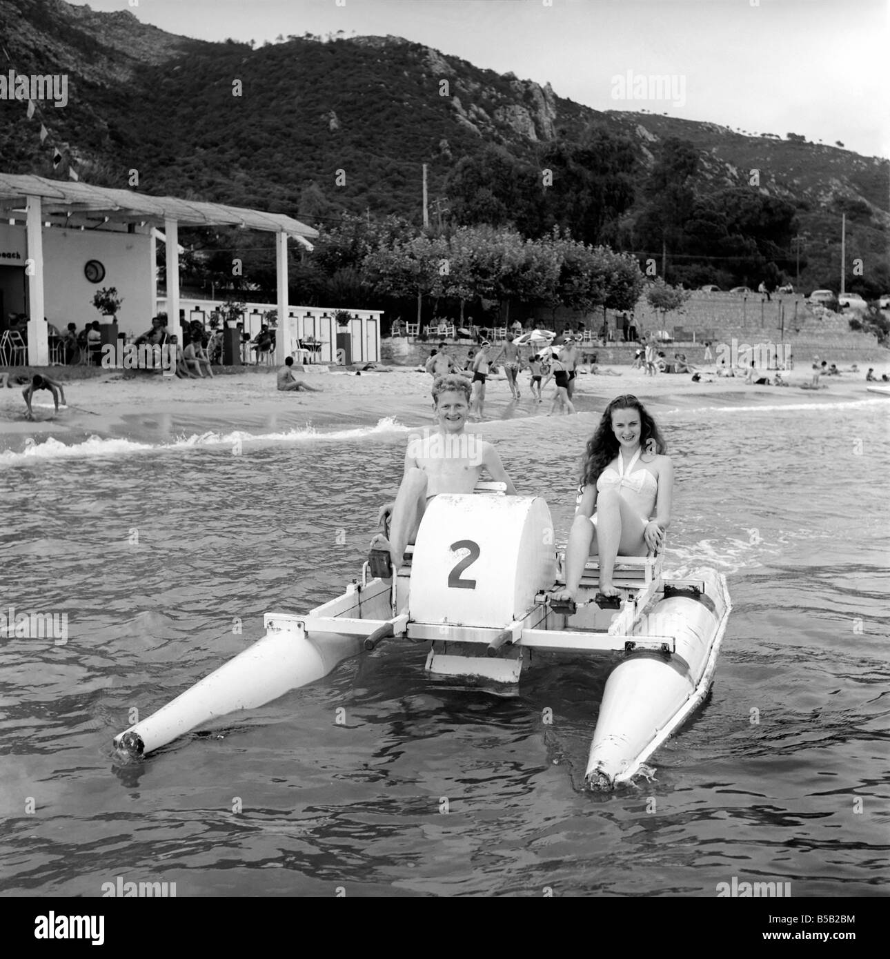 Holiday sea 1957 hi-res stock photography and images - Alamy