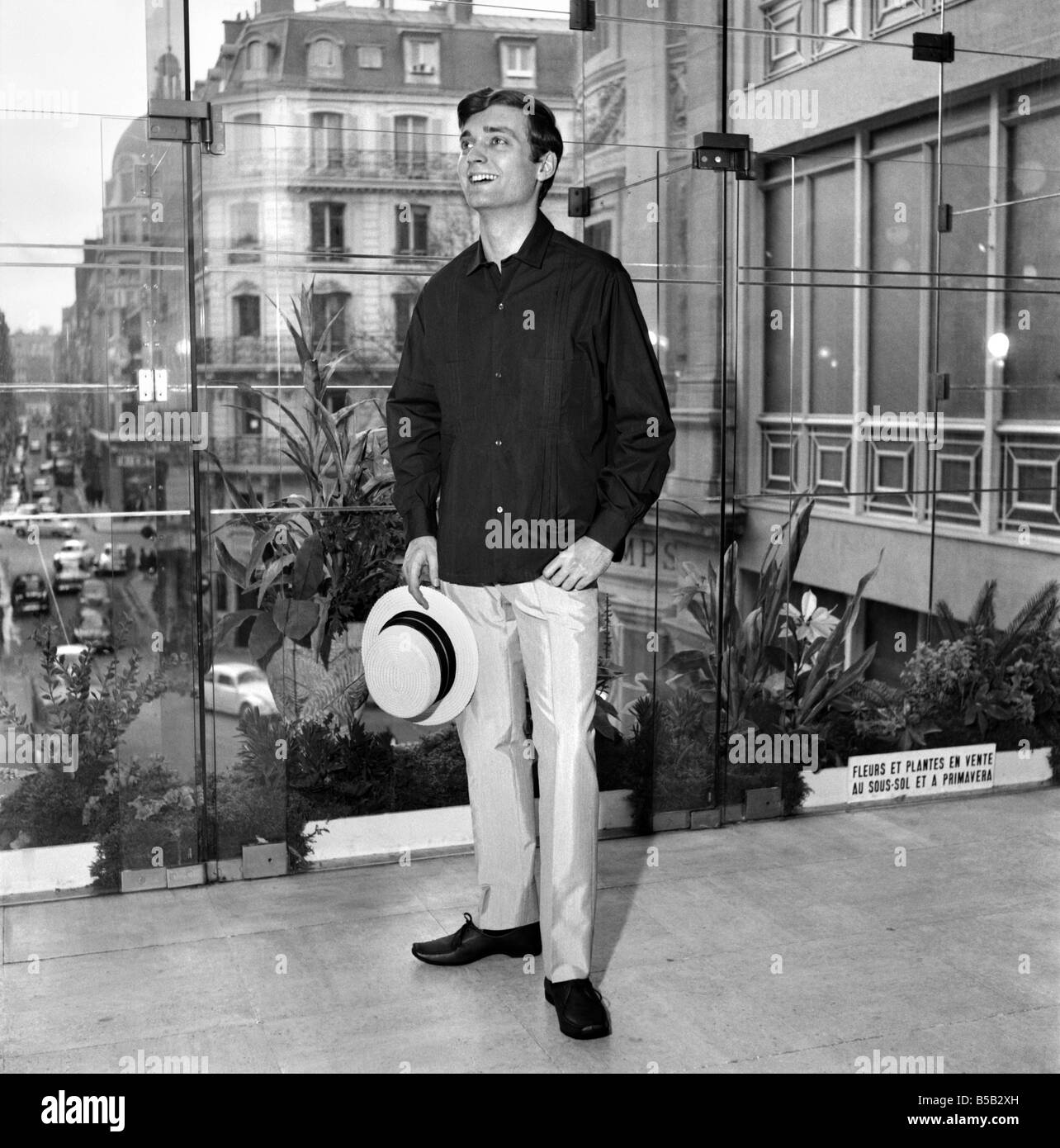 Men modelling the latest 1963 menswear design's in the streets of Paris ...