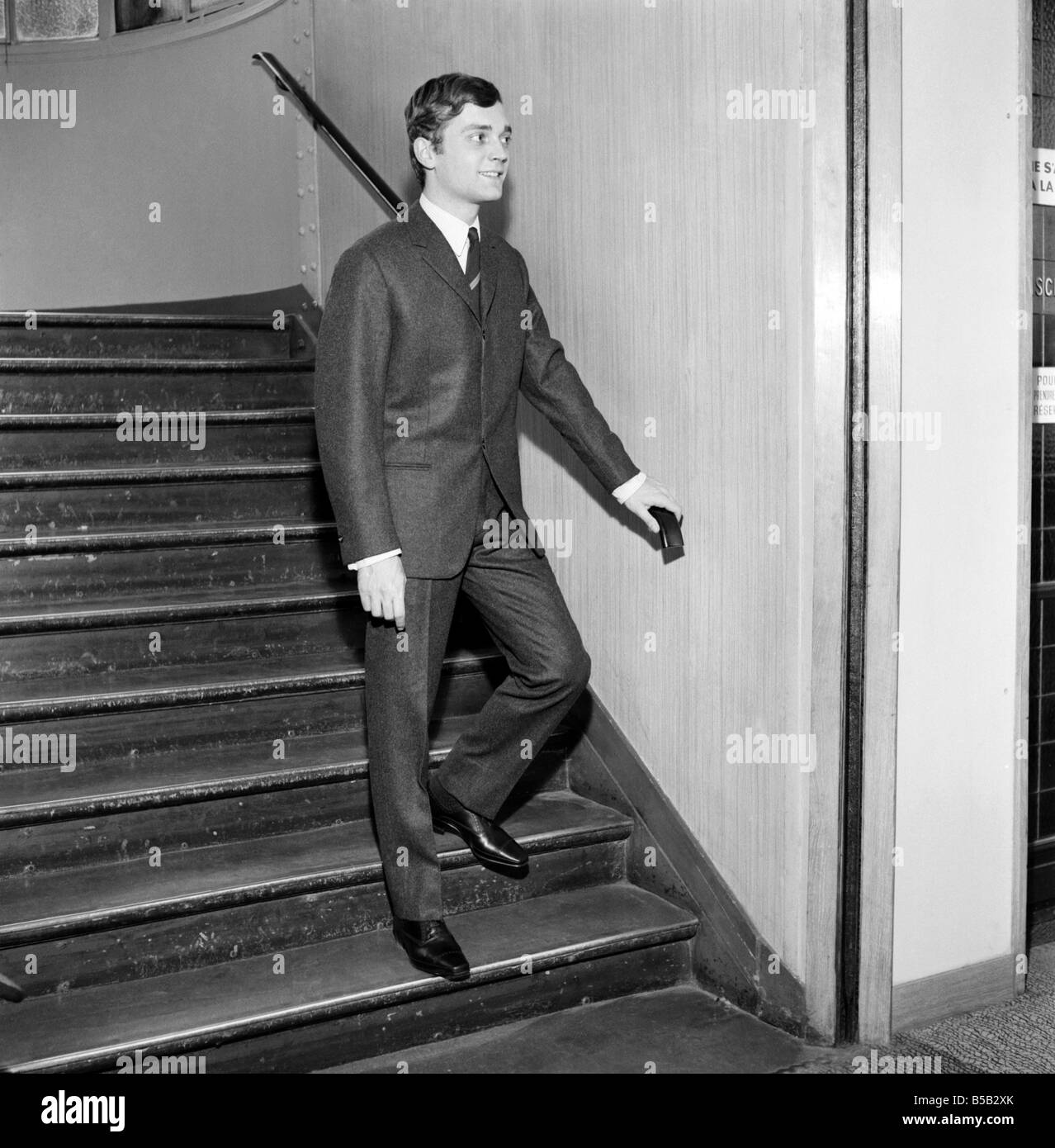 Men modelling the latest 1963 menswear design's in Paris boutique ...