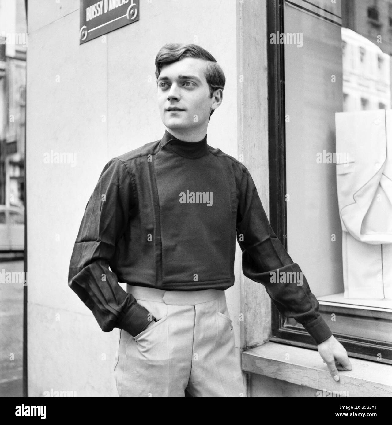 Men modelling the latest 1963 menswear design's in the streets of Paris ...