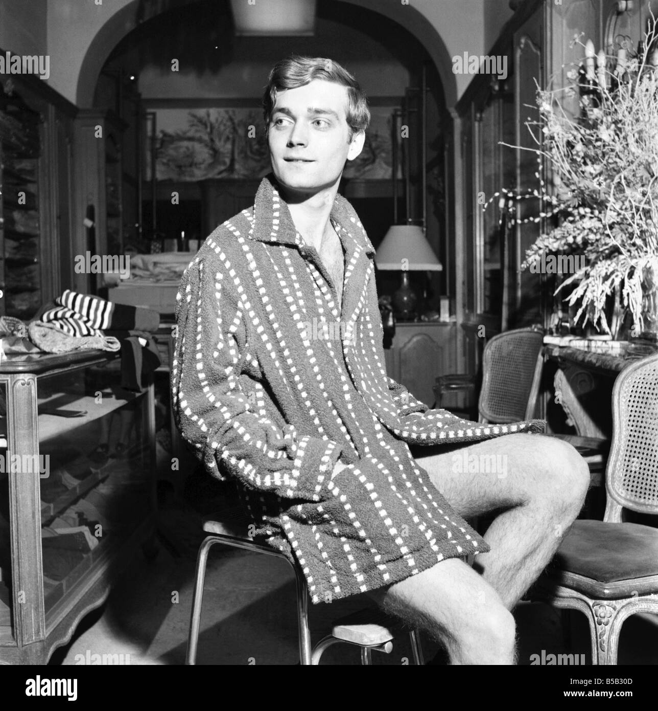Menswear men hi-res stock photography and images - Alamy