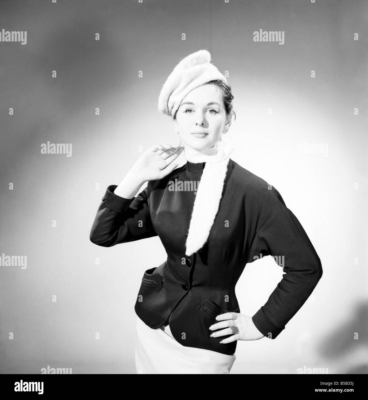 Cossack hat hi-res stock photography and images - Alamy