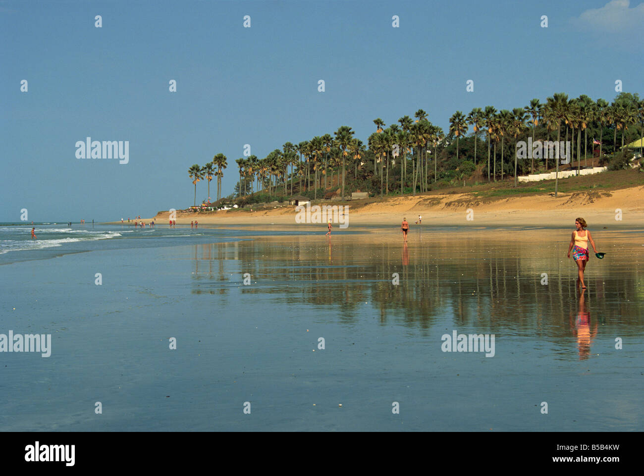 Kotu beach hi-res stock photography and images - Alamy