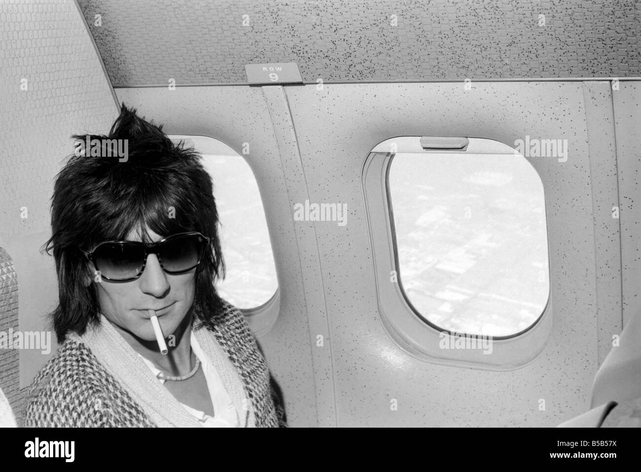 Rod stewart 1970s hi-res stock photography and images - Alamy