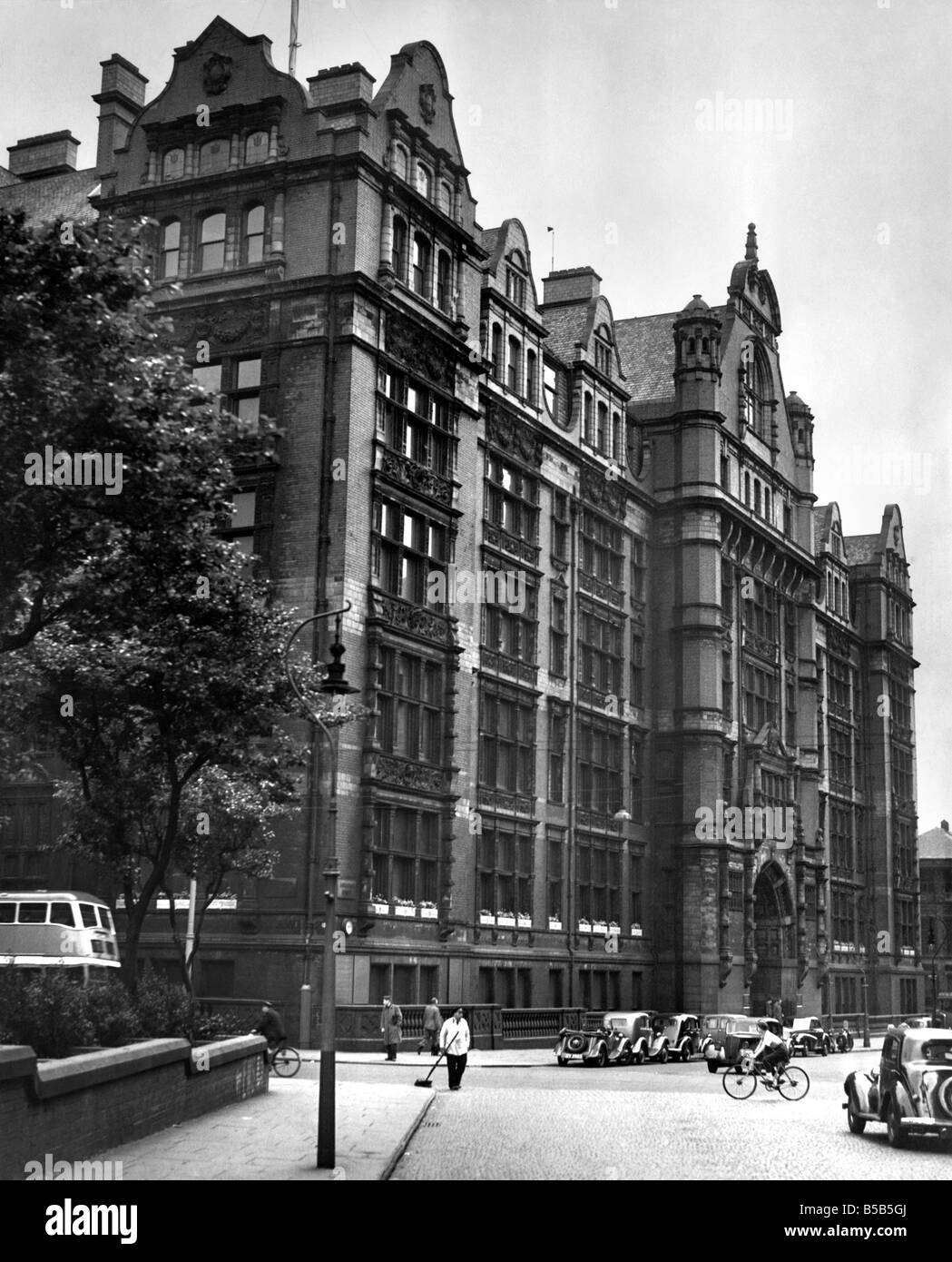 The College of Technology, part of Manchester University. June 1952 ...