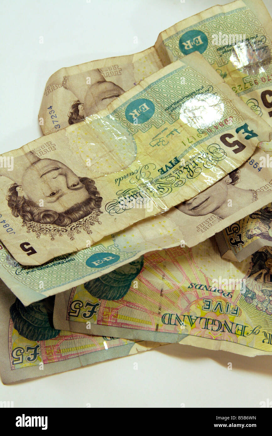 Five notes hi-res stock photography and images - Alamy