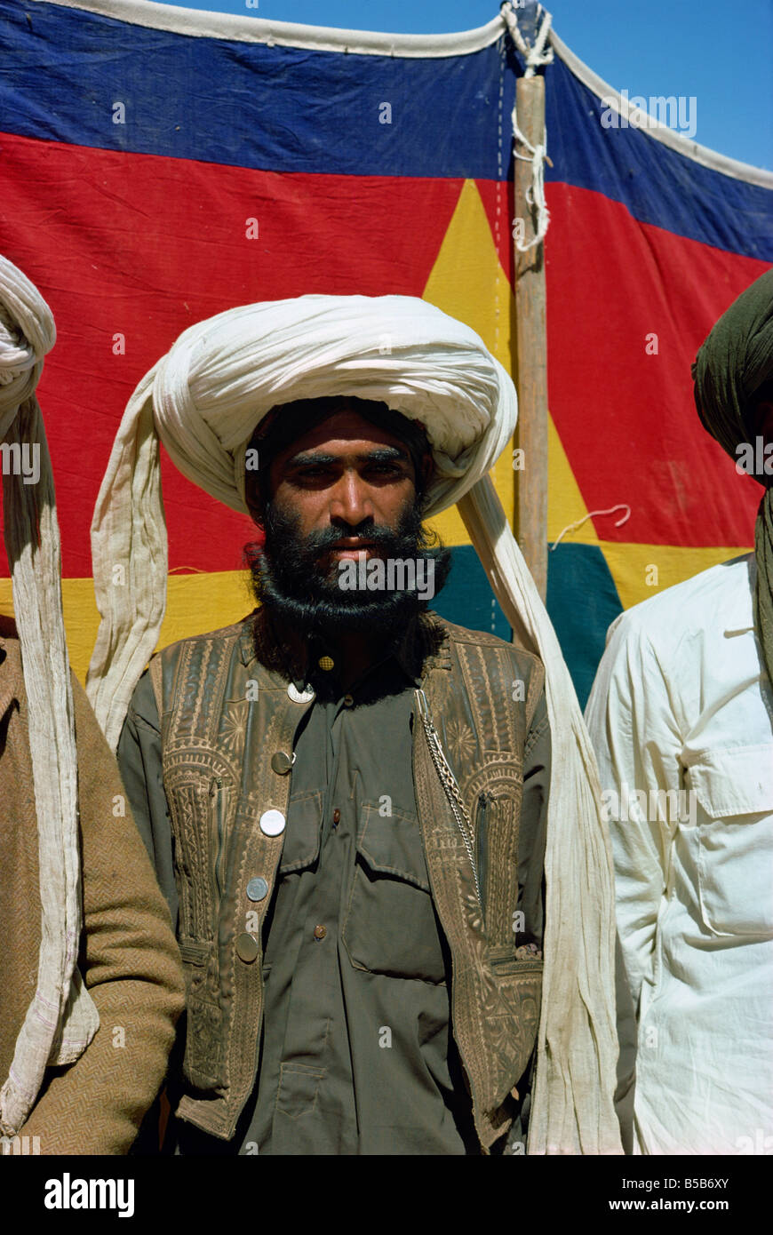 Pakistan pakistani men portrait hi-res stock photography and images - Alamy