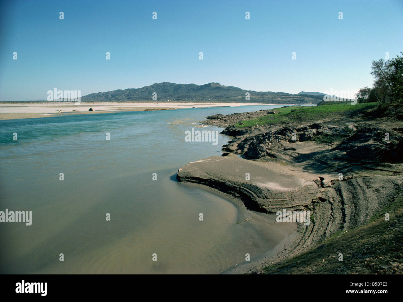 Kabul river pakistan hi-res stock photography and images - Alamy