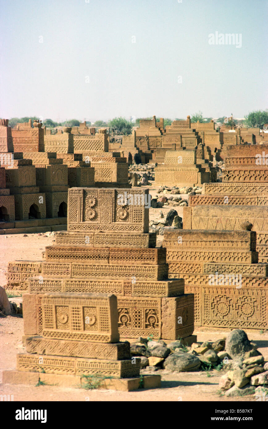 Chaukundi Sind Pakistan Asia Stock Photo - Alamy