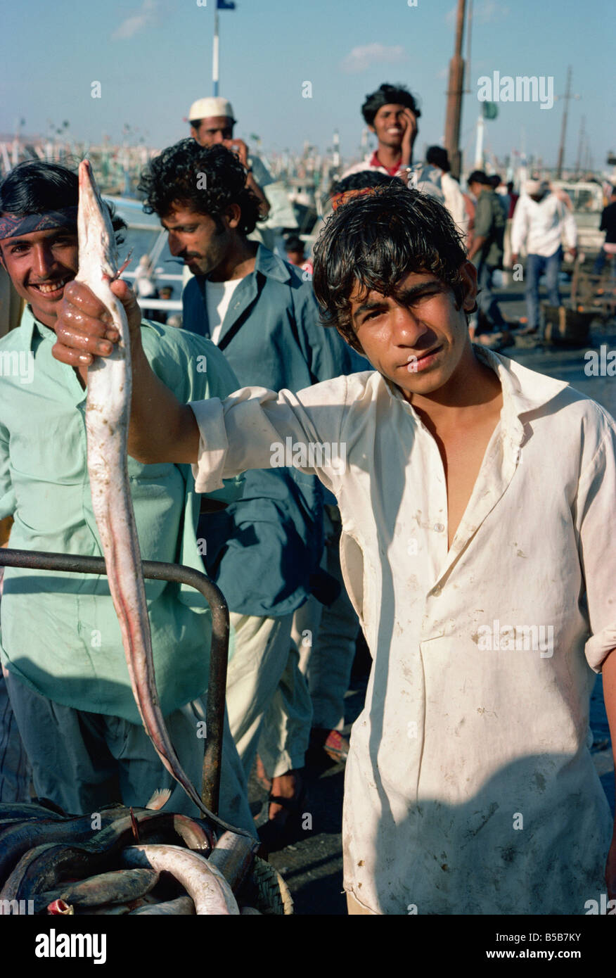 Karachi market hi-res stock photography and images - Alamy