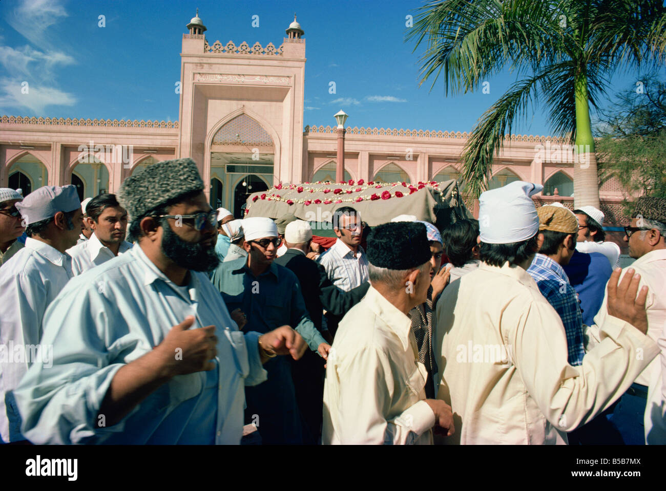 Funeral Karachi Pakistan Asia Stock Photo - Alamy