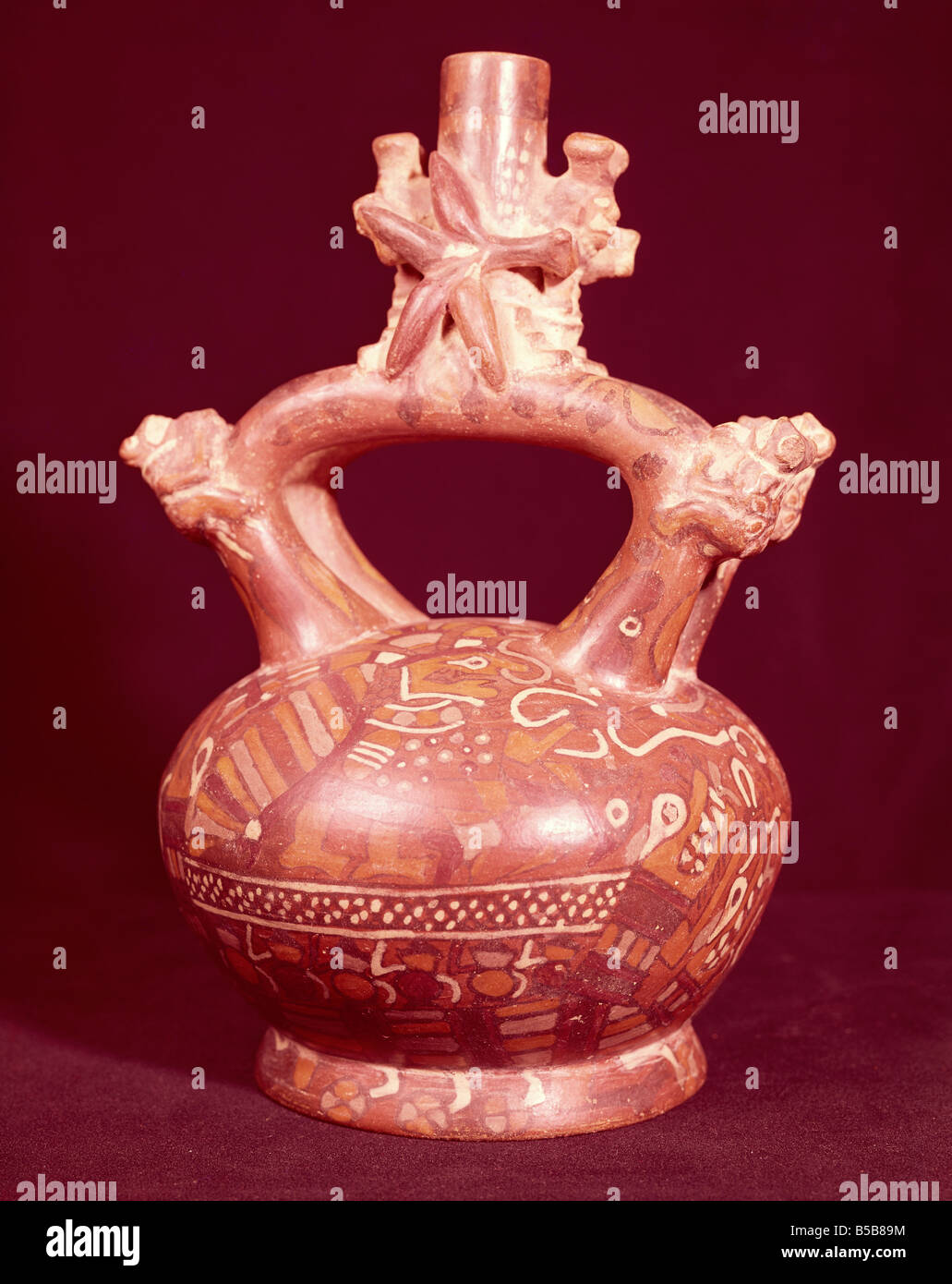 Mochica culture hi-res stock photography and images - Alamy