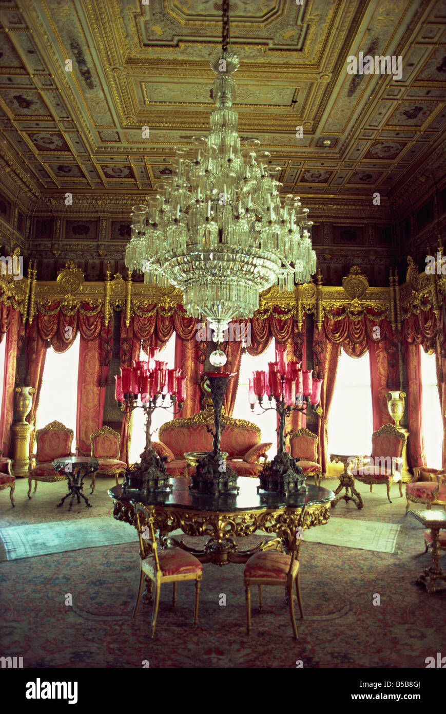The Red Room Dolmabahce Palace Istanbul Turkey Europe Stock Photo - Alamy
