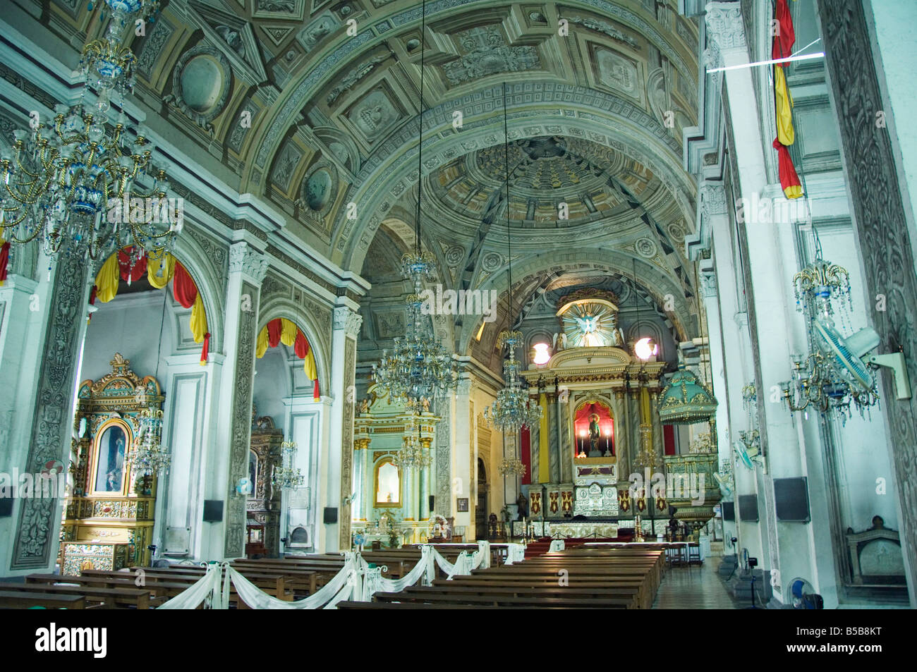 Decorated interior, San Agustin church and museum, Intramuros Spanish ...