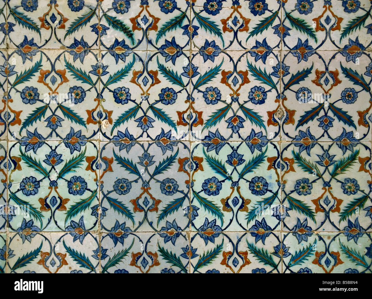 Detail of tiles in the Harem, Topkapi Palace, Istanbul, Turkey, Europe ...