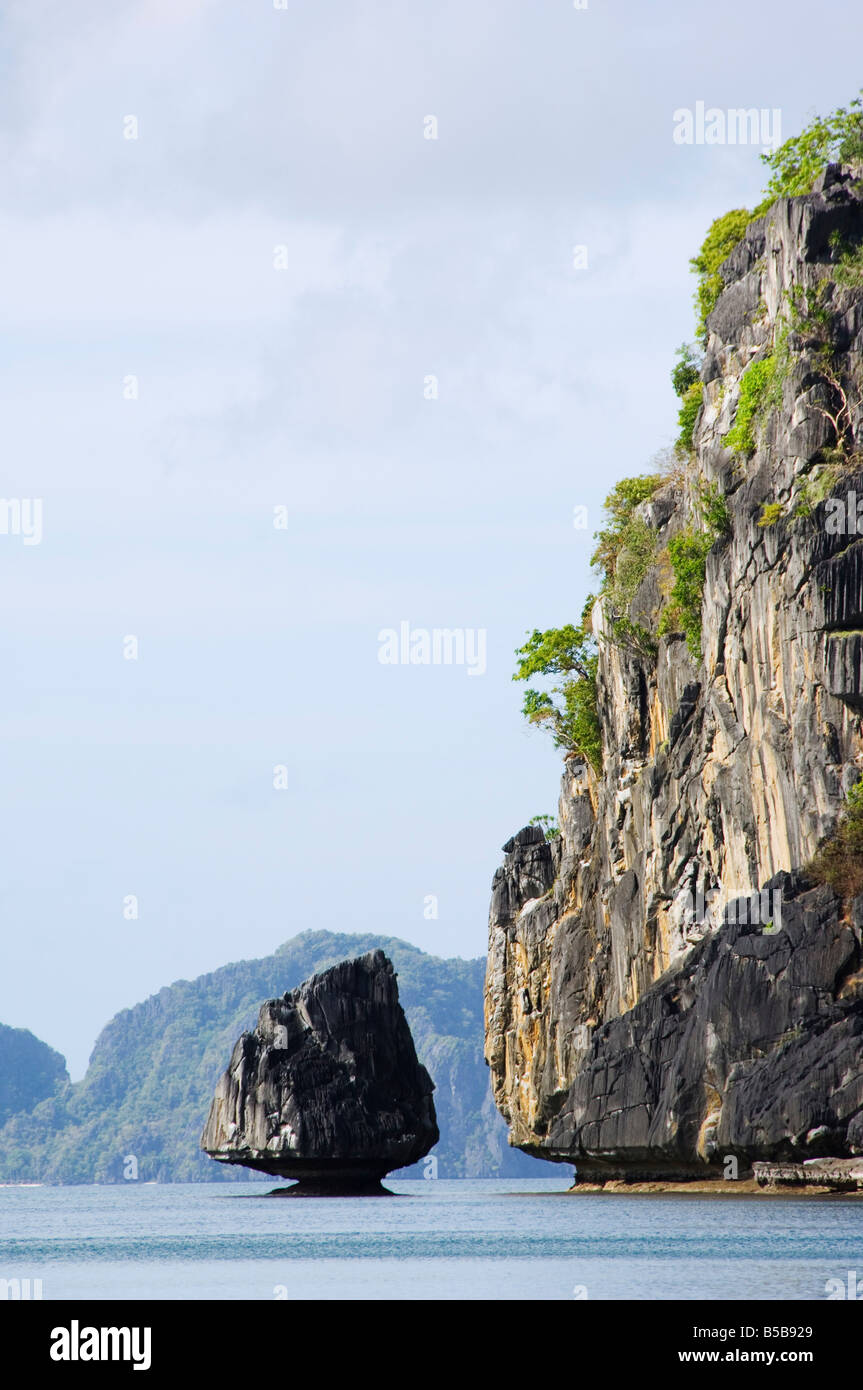 Limestone features hi-res stock photography and images - Alamy