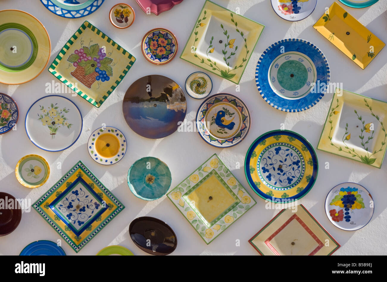 Portuguese ceramics hi-res stock photography and images - Alamy