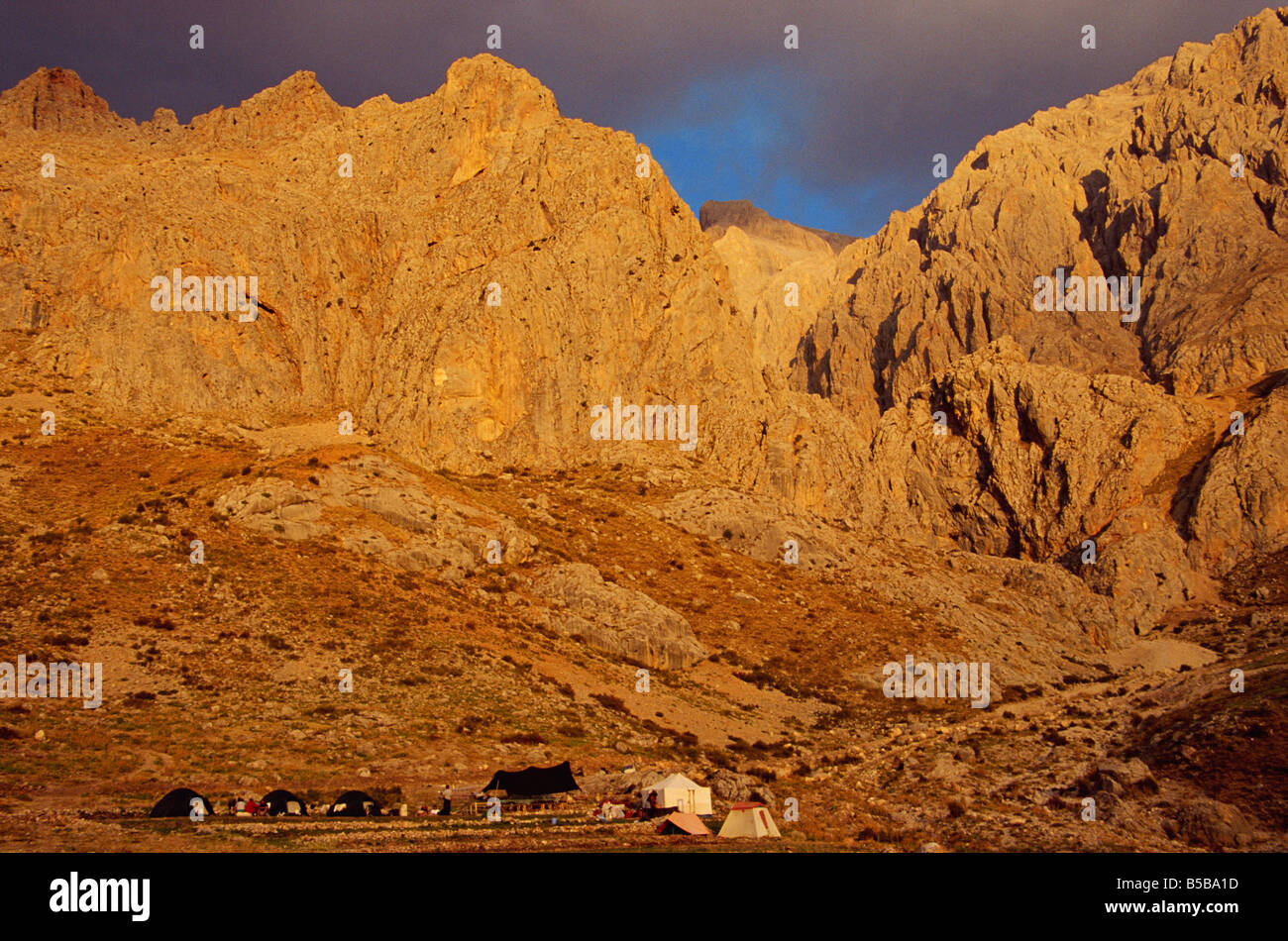 View from Sokulupinar at foot of Mount Demirkazik Taurus mountains ...