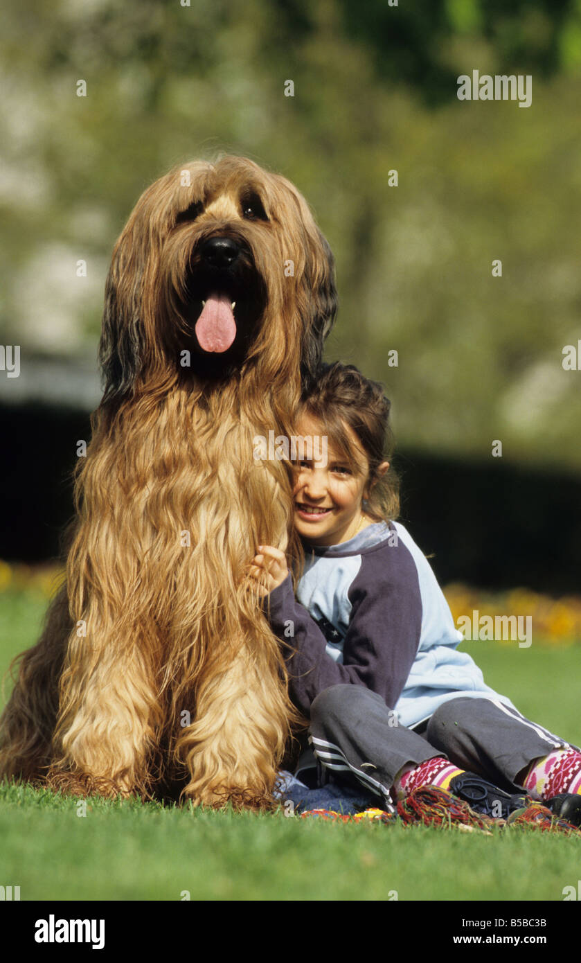 Human Cuddling Animal High Resolution Stock Photography and Images - Alamy