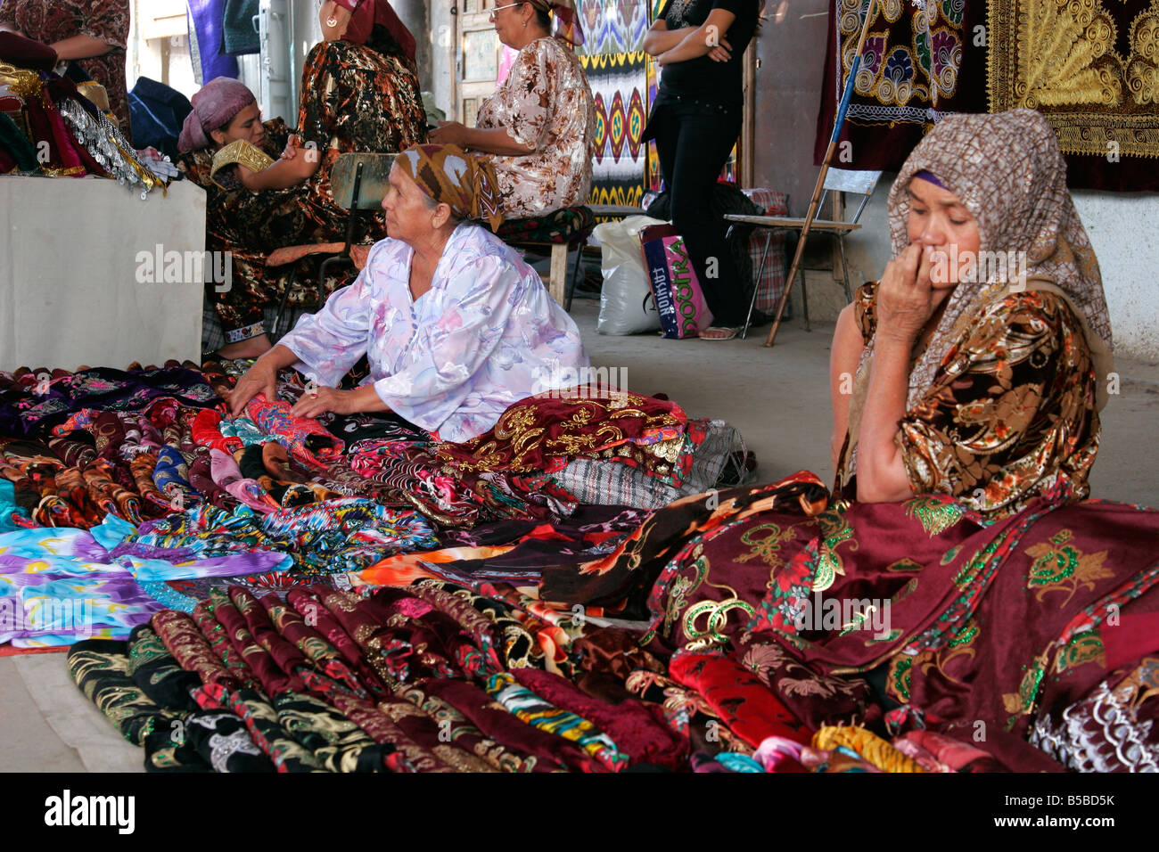 Urgut bazaar uzbekistan hi-res stock photography and images - Alamy