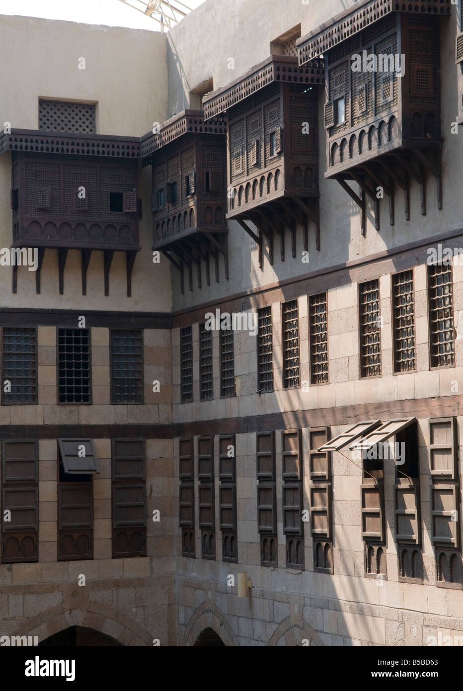 Mashrabiya window High Resolution Stock Photography and Images - Alamy