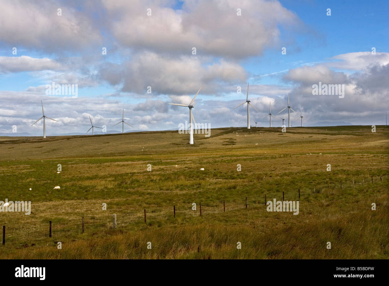 Fiber fiberglass turbine blades generators hi-res stock photography and ...