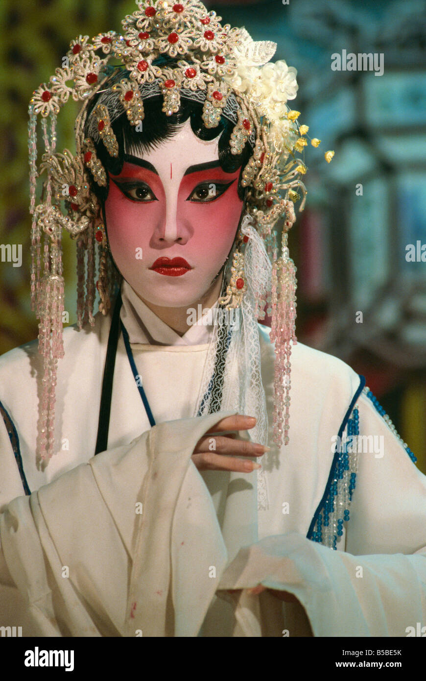 Operactors hi-res stock photography and images - Alamy