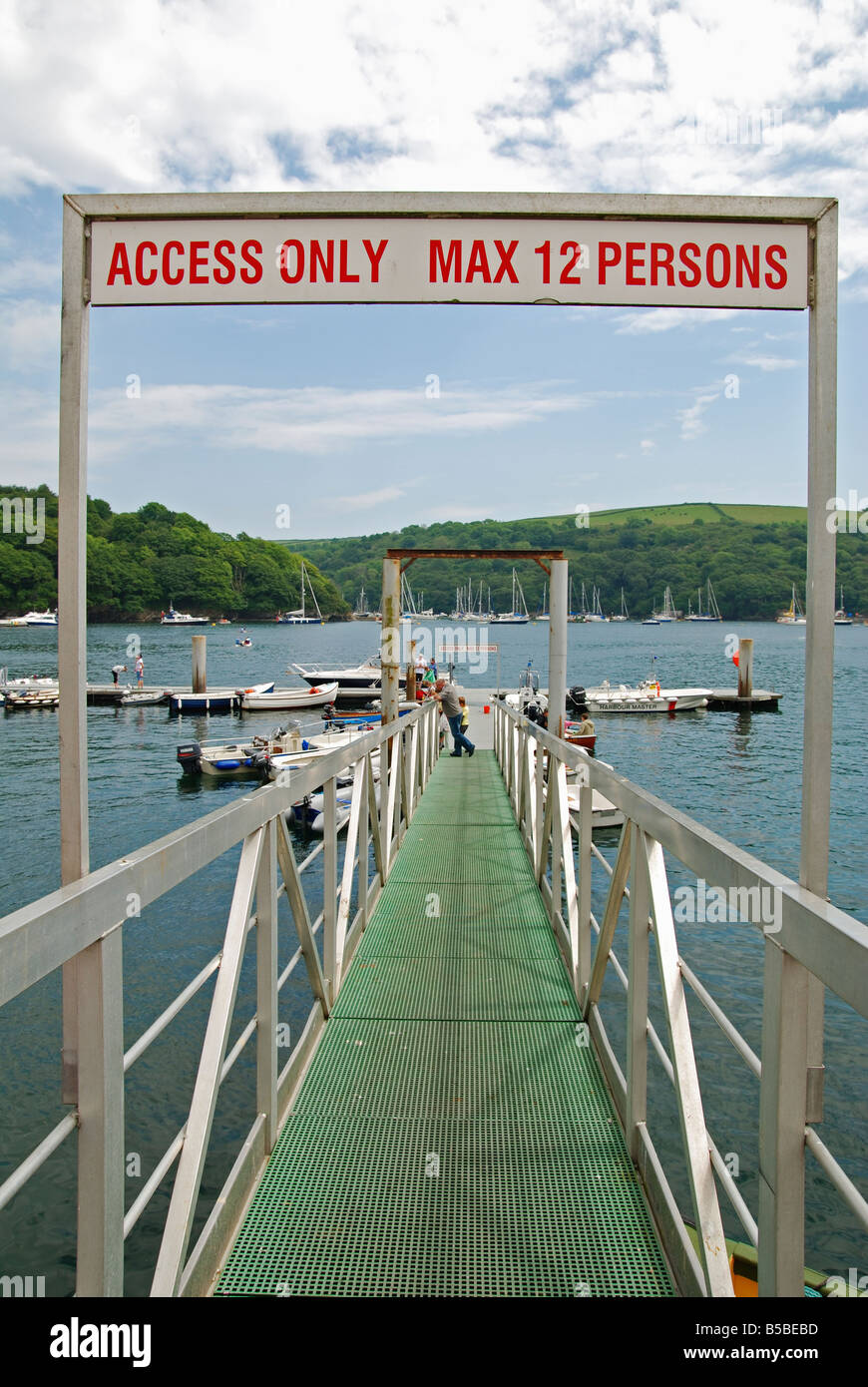 Fowey quay hi-res stock photography and images - Alamy