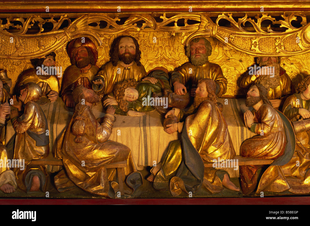 Last supper gothic wooden altar hi-res stock photography and images - Alamy