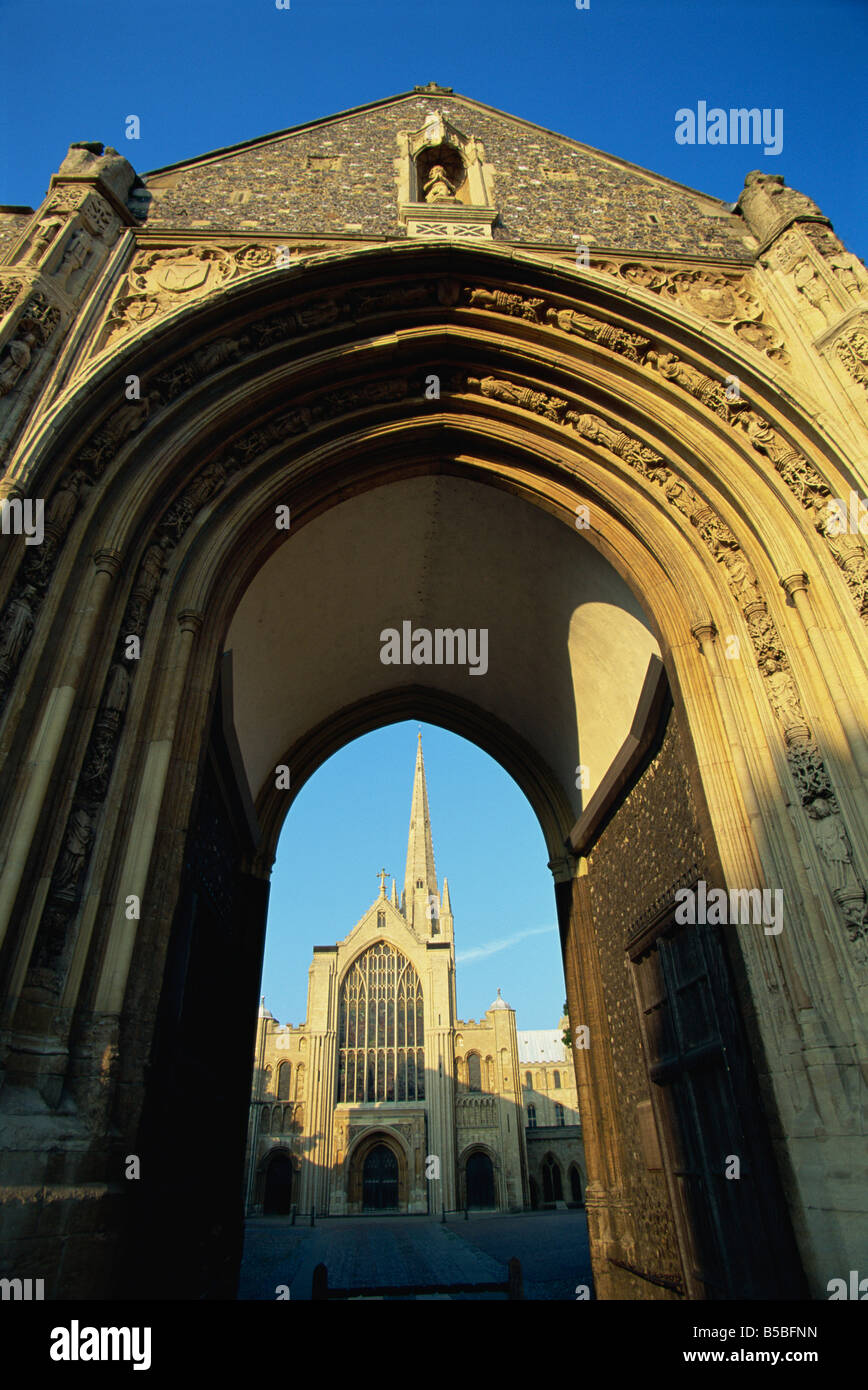 Cathedral through archway, Norwich, Norfolk, England, Europe Stock ...