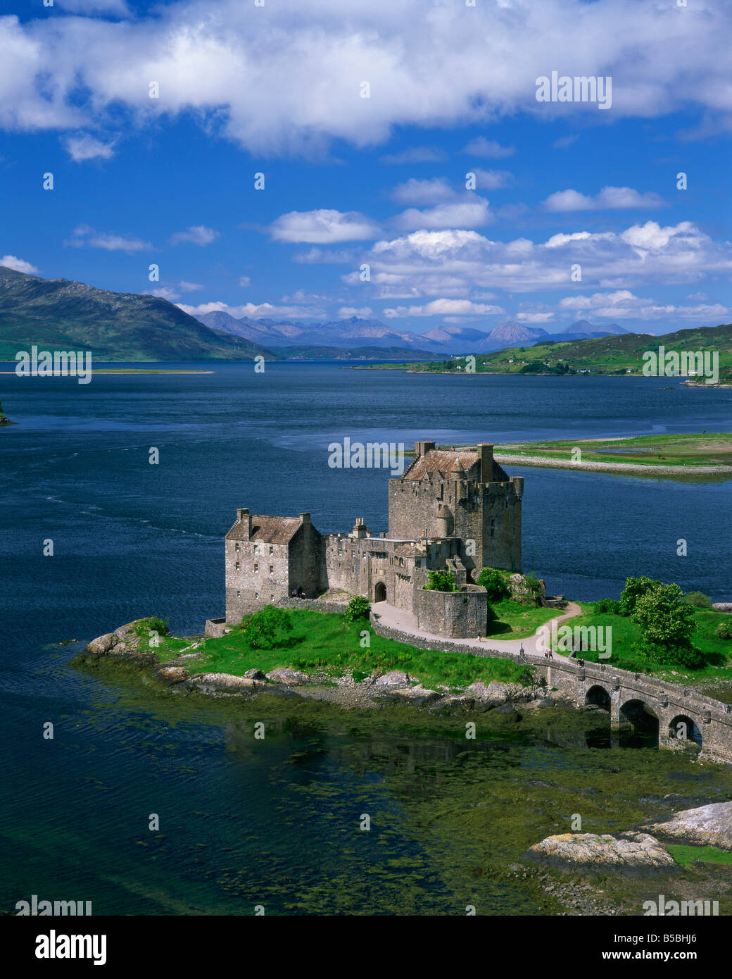 Aerial view eilean donan castle hi-res stock photography and images - Alamy
