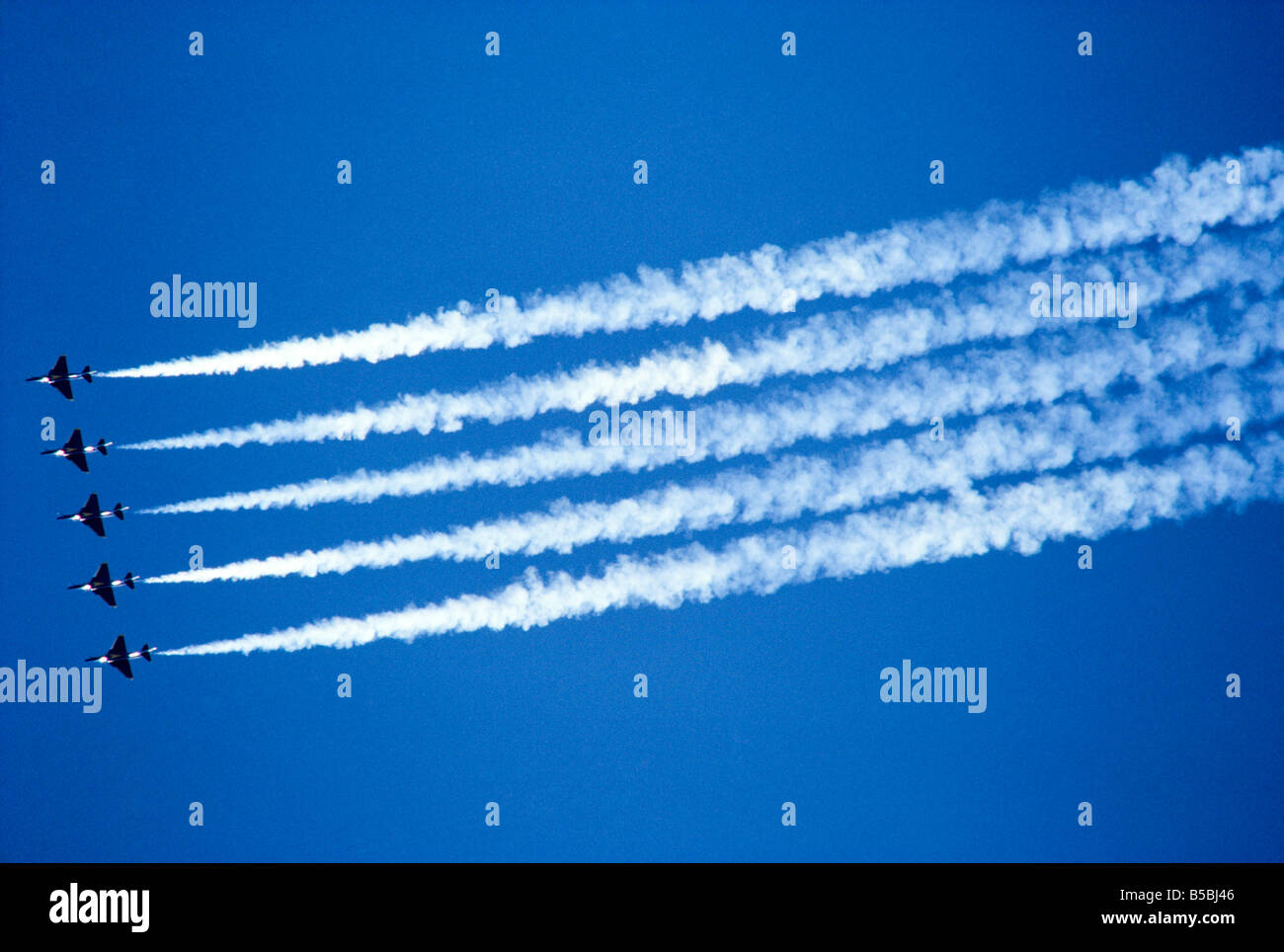 Us navy airbases hi-res stock photography and images - Alamy