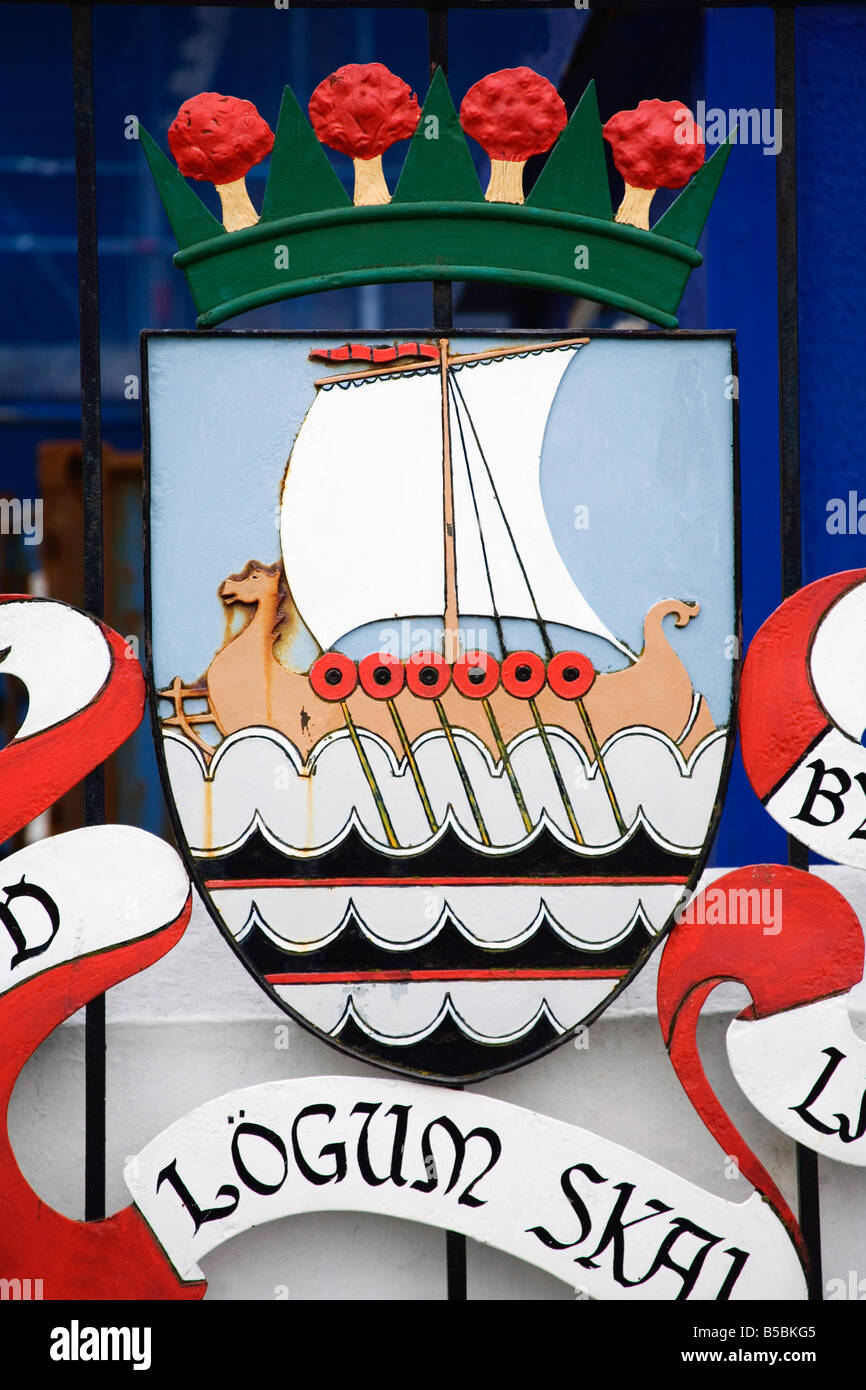 Shetland Islands crest on welcome sign, Lerwick town, Mainland Island ...