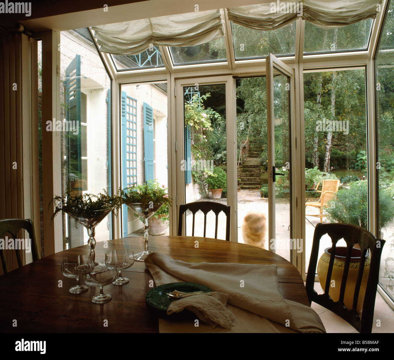 Interiors conservatories dining rooms traditional hi-res stock ...