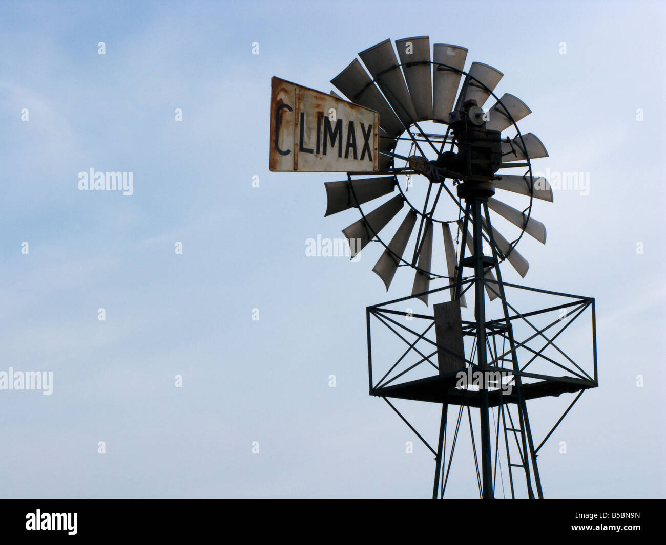Windmill shape hi-res stock photography and images - Alamy