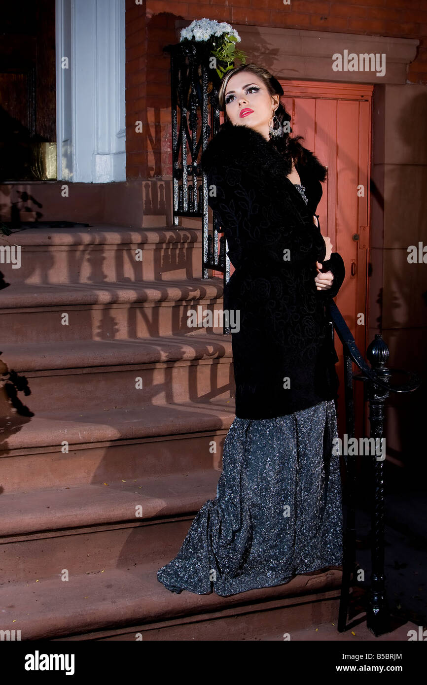 Night scenery of beautiful singer and songwriter Jessica Jarina ...