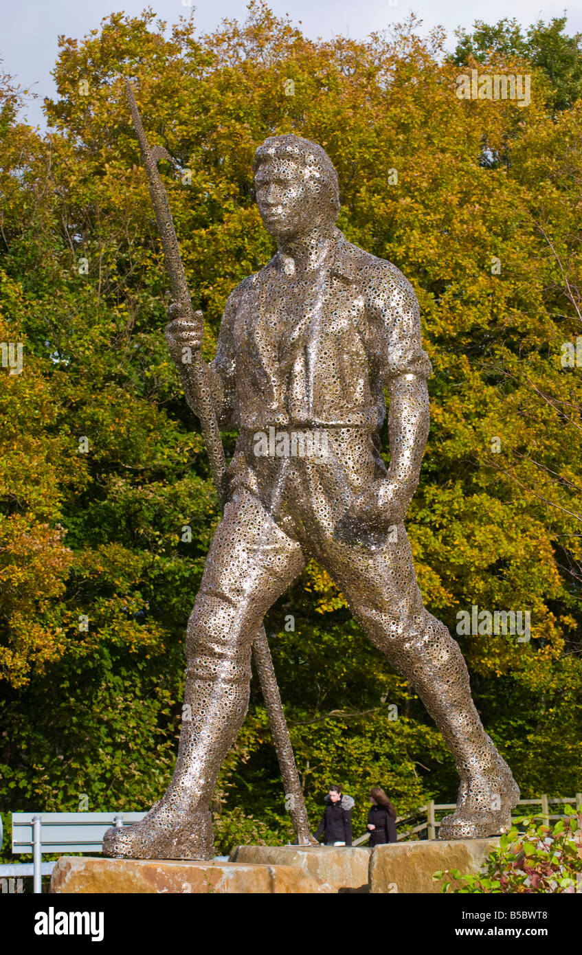 Chartist sculpture made from 27000 steel washers welded by artist ...