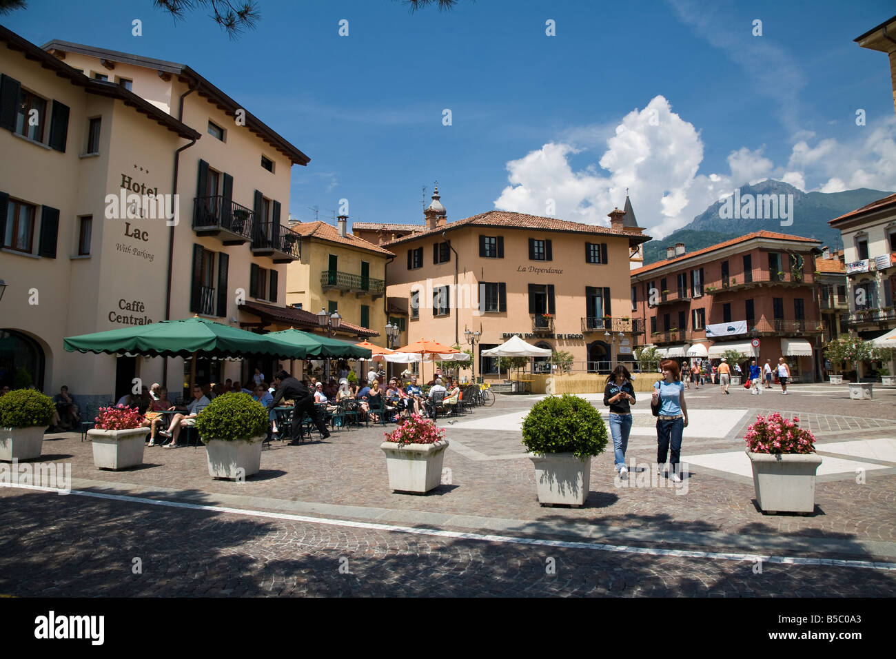 MENAGGIO TOWN PIAZZA WITH RESTAURANT HOTEL AND TOURISTS LAKE COMO ...