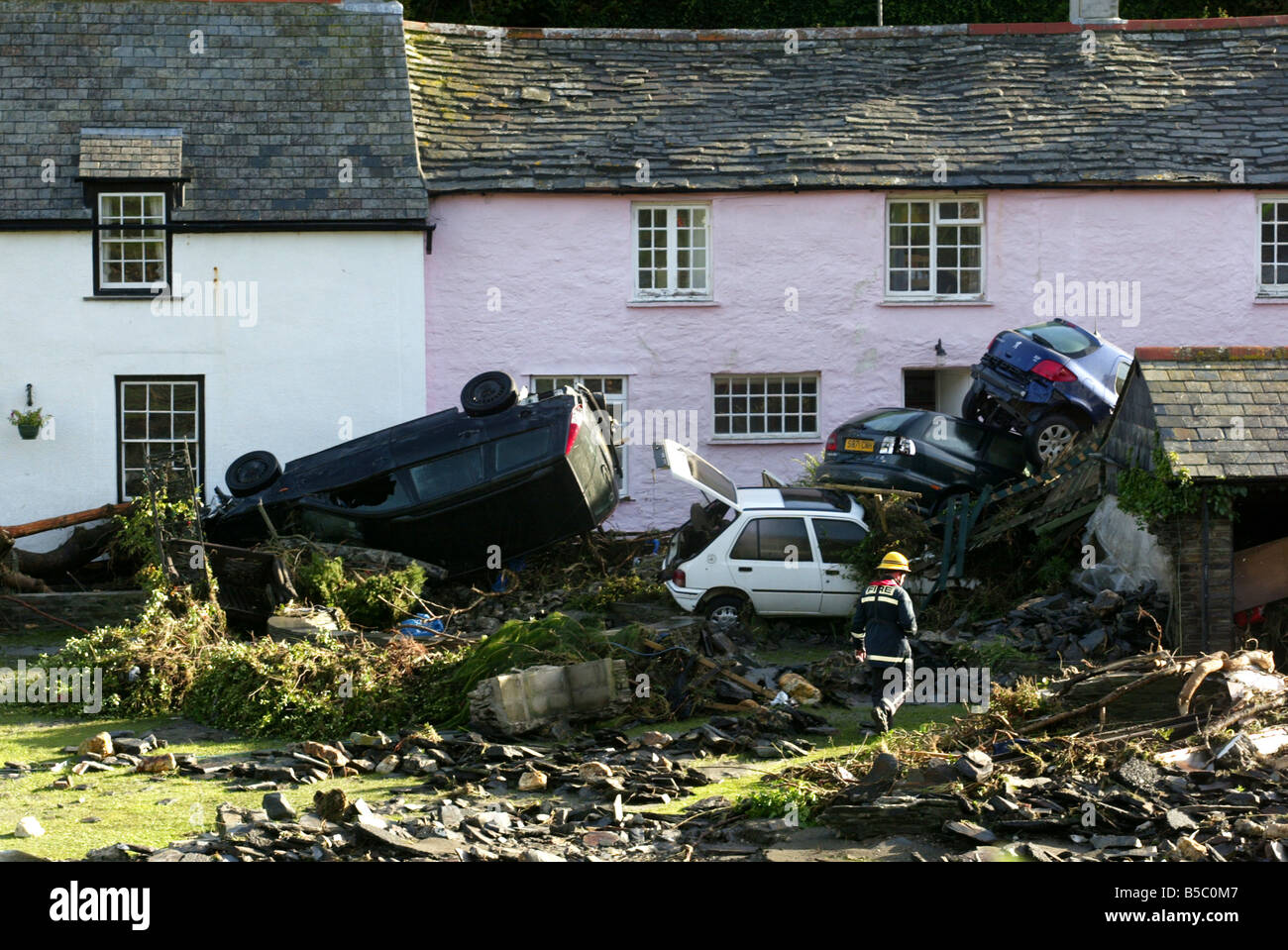 Boscastle 2004 flood hi-res stock photography and images - Alamy