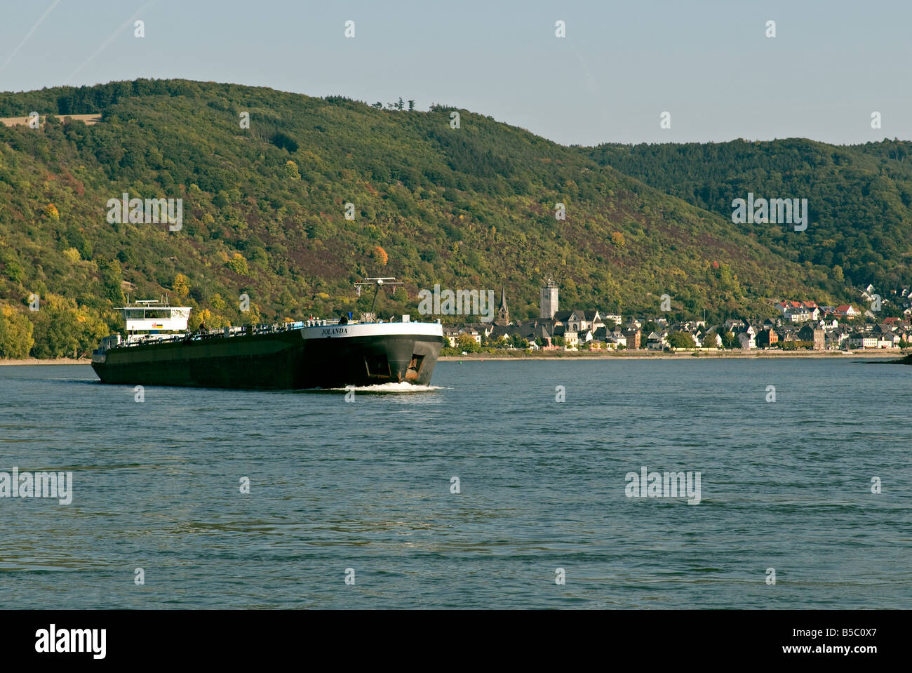 Rhine gorge barge hi-res stock photography and images - Alamy