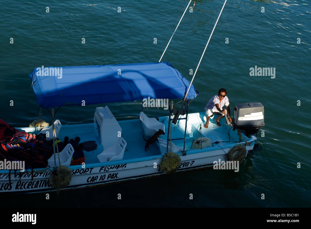 Mexicansboats hi-res stock photography and images - Alamy